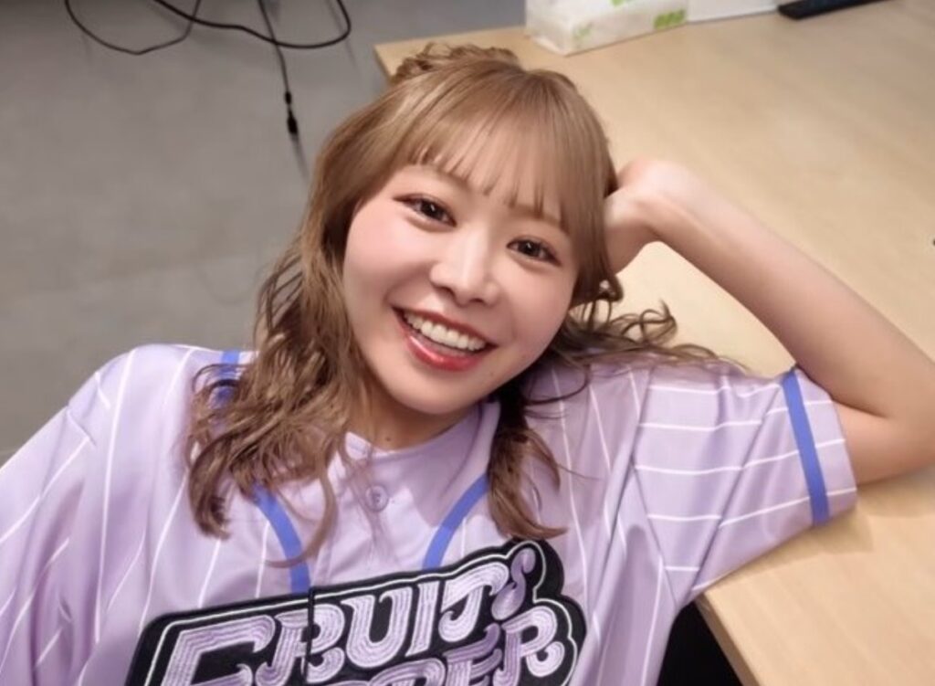 【画像アリ】るなぴミーム元ネタはYouTube！人柄の良さが伝わる写真で大喜利状態に！ - Buzzium